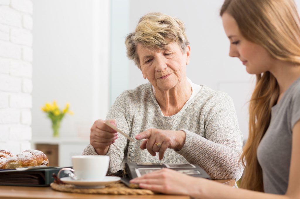 What Do Memory Care Facilities Offer? Everything You Need to Know