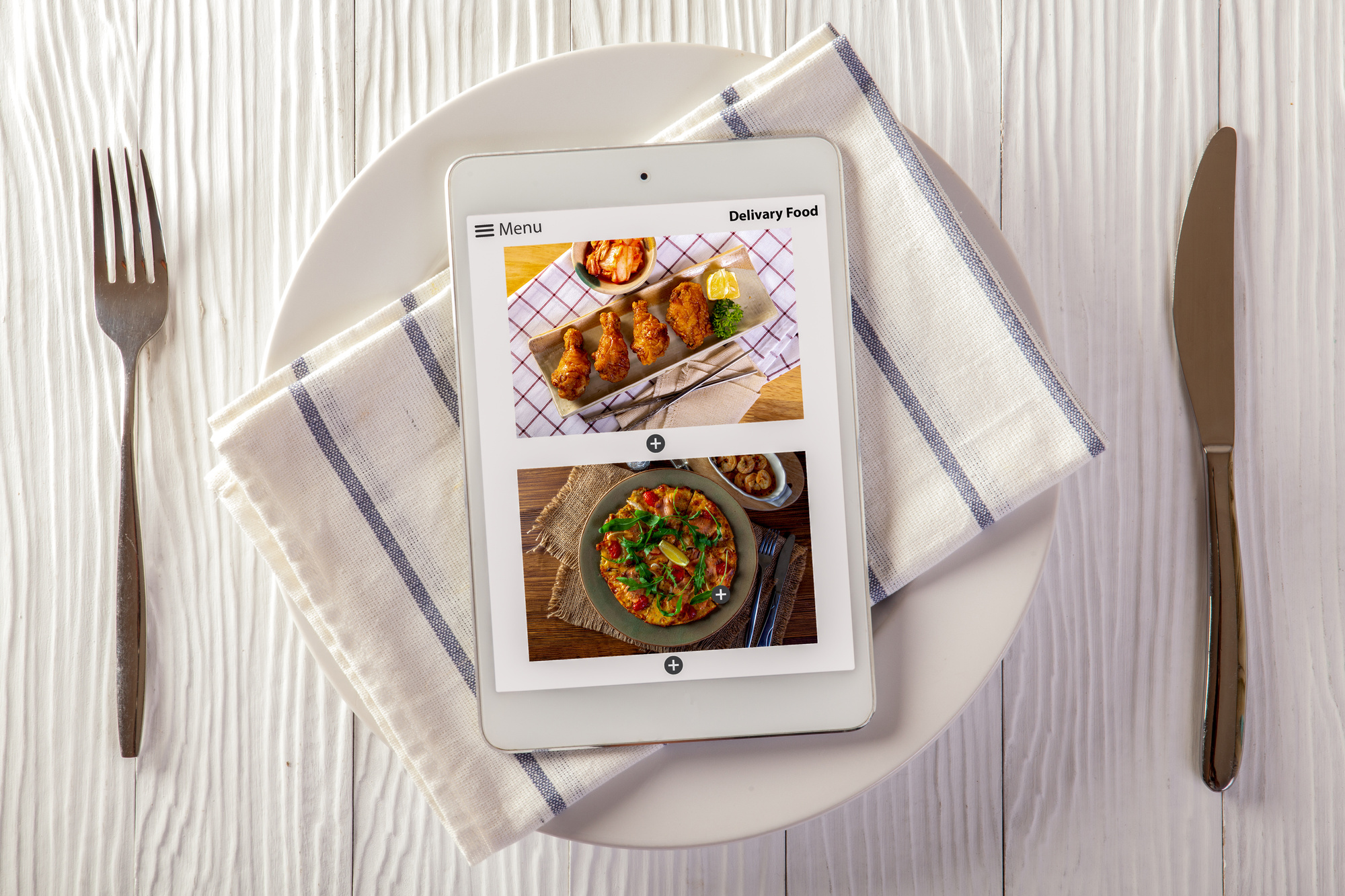 A Restaurant Owner’s Guide to Table Booking Software Options in 2022