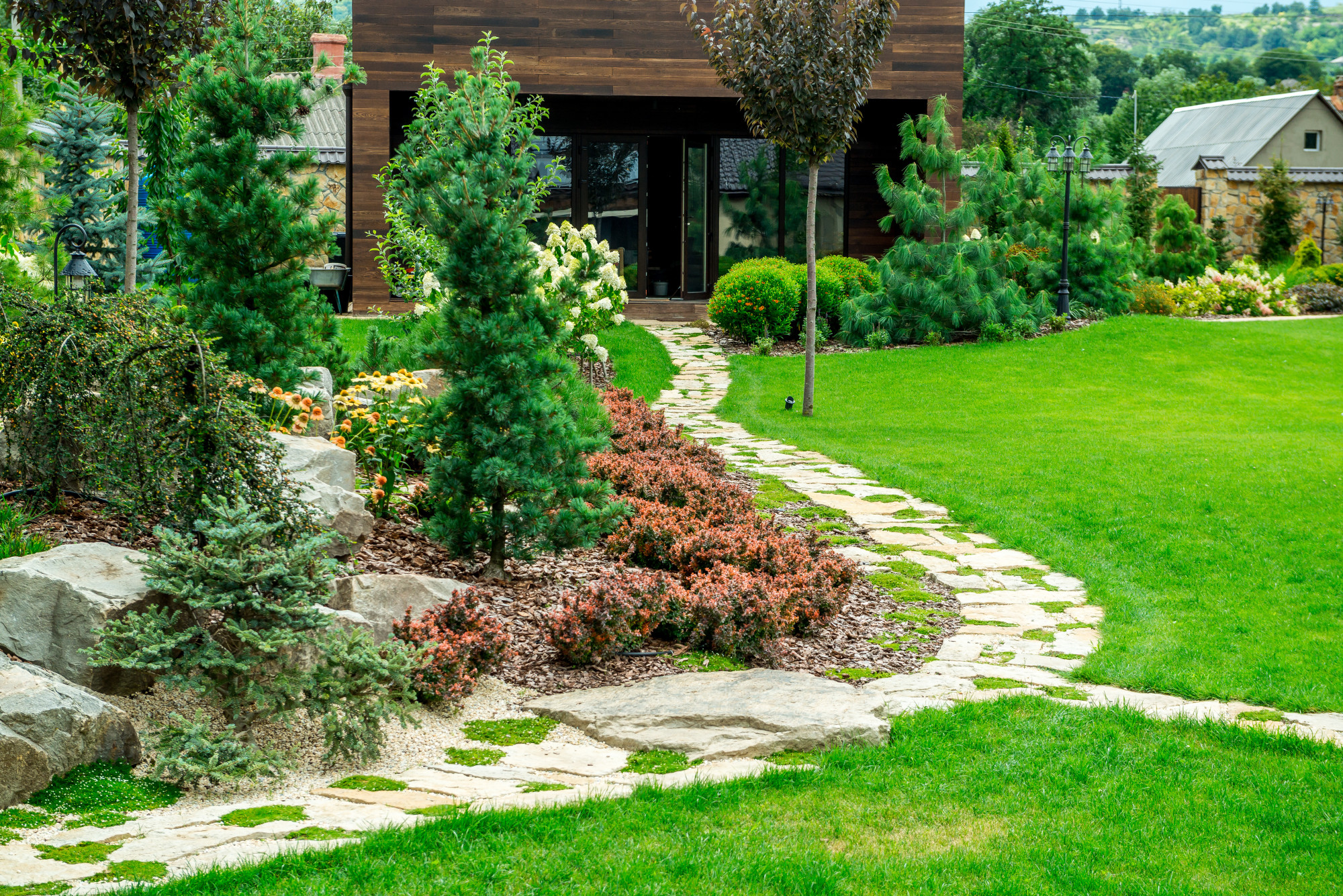 Landscape Design for Backyard Spaces: A Contractor’s Handguide